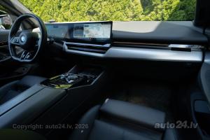 Pelēks BMW 5 Series 2024 Tallina, ar dzinēja tilpumu 2.00 L un nobraukumu 80 tūkst. km par 45900 €, foto 11 vietnē AUTOMOTO.COM.LV