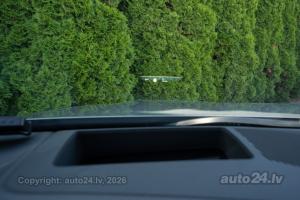 Pelēks BMW 5 Series 2024 Tallina, ar dzinēja tilpumu 2.00 L un nobraukumu 80 tūkst. km par 45900 €, foto 17 vietnē AUTOMOTO.COM.LV