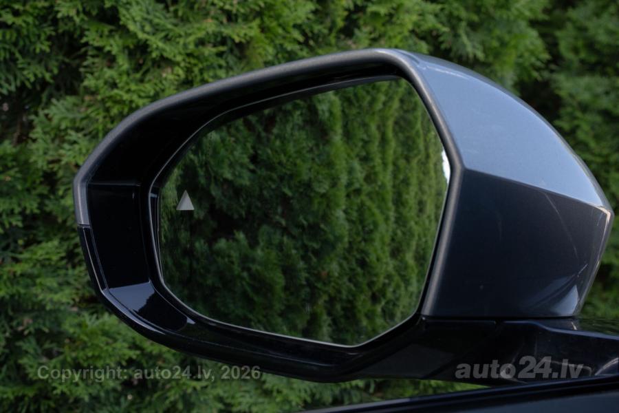 Pelēks BMW 5 Series 2024 Tallina, ar dzinēja tilpumu 2.00 L un nobraukumu 80 tūkst. km par 45900 €, foto 24 vietnē AUTOMOTO.COM.LV