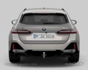 Pelēks BMW 5 Series 2025 Tallina, ar dzinēja tilpumu 2.00 L un nobraukumu 5 tūkst. km par 58900 €, foto 5 vietnē AUTOMOTO.COM.LV