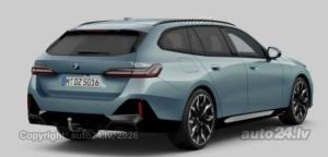 Pelēks BMW 5 Series 2025 Tallina, ar dzinēja tilpumu 3.00 L un nobraukumu 40 tūkst. km par 64900 €, foto 3 vietnē AUTOMOTO.COM.LV