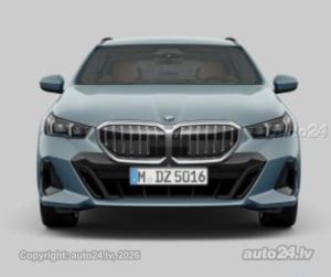 Pelēks BMW 5 Series 2025 Tallina, ar dzinēja tilpumu 3.00 L un nobraukumu 40 tūkst. km par 64900 €, foto 4 vietnē AUTOMOTO.COM.LV
