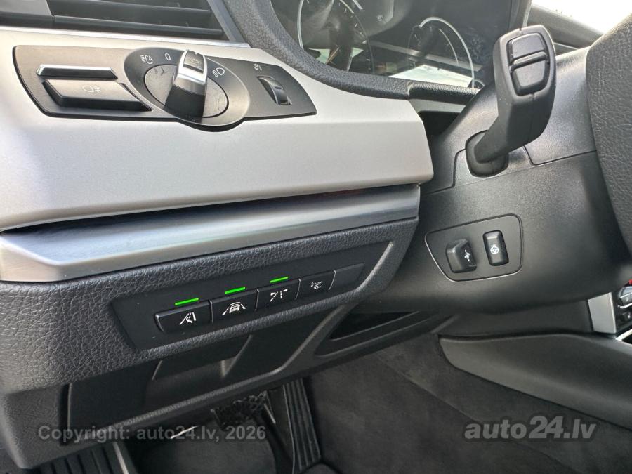 BMW 5 Series 2015 Tartu, ar dzinēja tilpumu 3.00 L un nobraukumu 229 tūkst. km par 16490 €, foto 16 vietnē AUTOMOTO.COM.LV