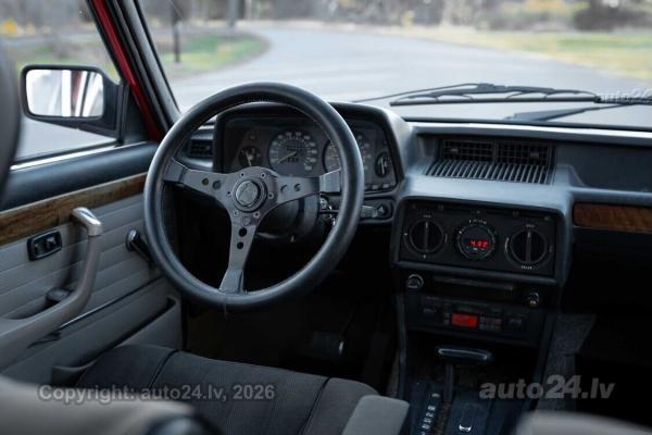 Красный БМВ 5 Серия 1980 в Таллин, объемом двигателя 2.80 л и пробегом 210 тыс. км за 15000 €, фото 6 на AUTOMOTO.COM.LV