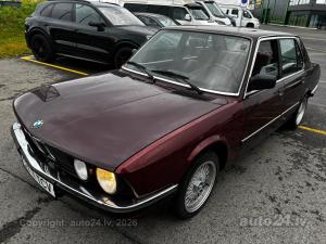 Sarkans BMW 5 Series 1987 Tallina, ar dzinēja tilpumu 2.40 L un nobraukumu 328 tūkst. km par 3700 €, foto 3 vietnē AUTOMOTO.COM.LV
