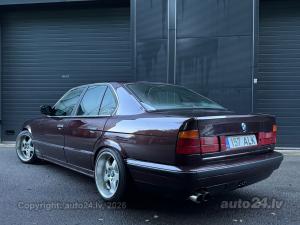 Sarkans BMW 5 Series 1992 Tallina, ar dzinēja tilpumu 2.00 L un nobraukumu 0 tūkst. km par 4099 €, foto 4 vietnē AUTOMOTO.COM.LV