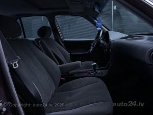 Sarkans BMW 5 Series 1992 Tallina, ar dzinēja tilpumu 2.00 L un nobraukumu 0 tūkst. km par 4099 €, foto 7 vietnē AUTOMOTO.COM.LV