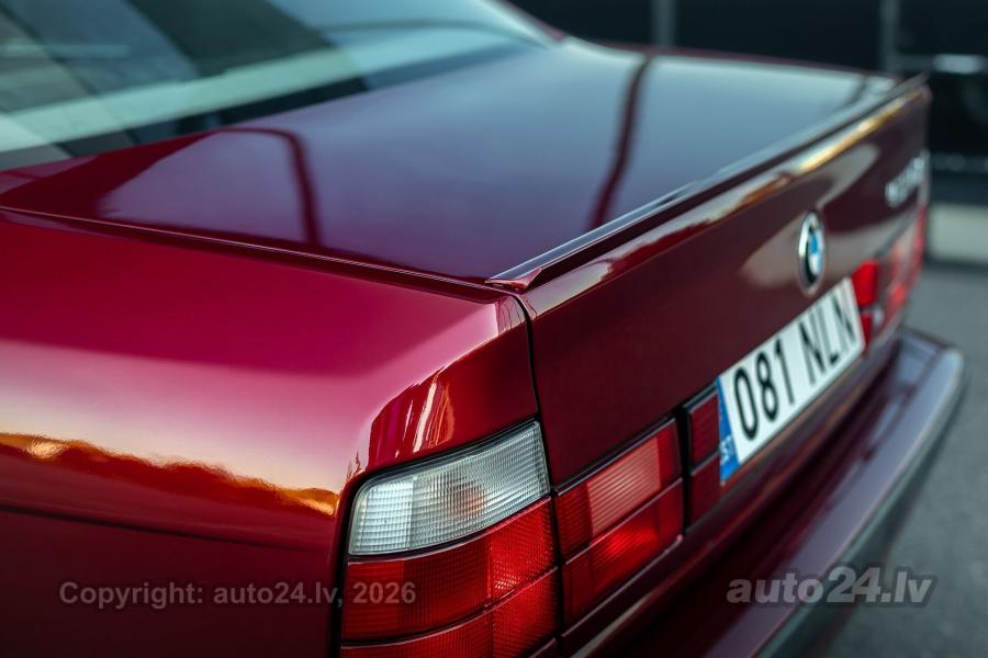 Красный БМВ 5 Серия 1992 в Тарту, объемом двигателя 2.50 л и пробегом 291 тыс. км за 6990 €, фото 13 на AUTOMOTO.COM.LV