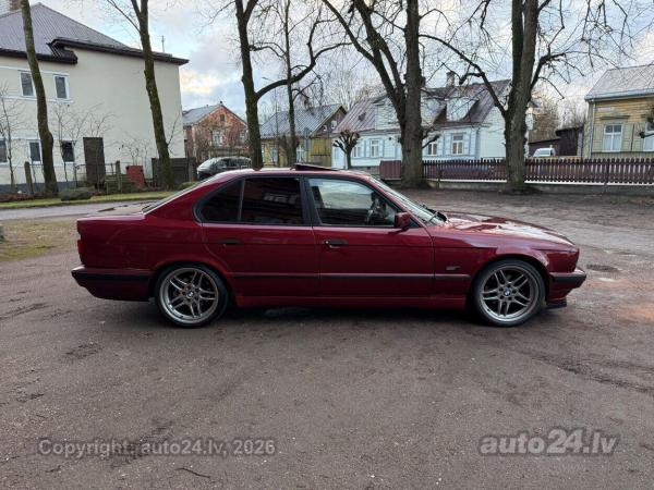 Sarkans BMW 5 Series 1995 Tartu, ar dzinēja tilpumu 2.50 L un nobraukumu 0 tūkst. km par 3900 €, foto 6 vietnē AUTOMOTO.COM.LV