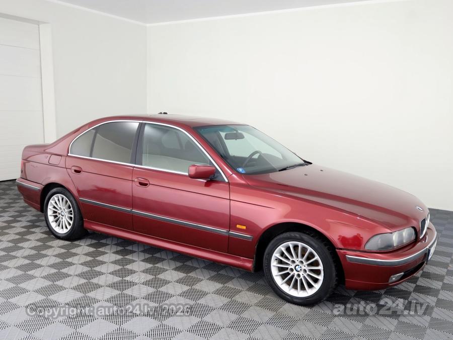 Красный БМВ 5 Серия 1996 в Таллин, объемом двигателя 2.50 л и пробегом 326 тыс. км за 1799 €, фото 1 на AUTOMOTO.COM.LV