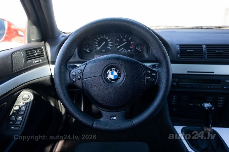 Red BMW 5 Series 2000 in Tallinn, with an engine capacity of 2.50 L and mileage of 0 thousand km for 7799 €, photo 16 on AUTOMOTO.COM.LV