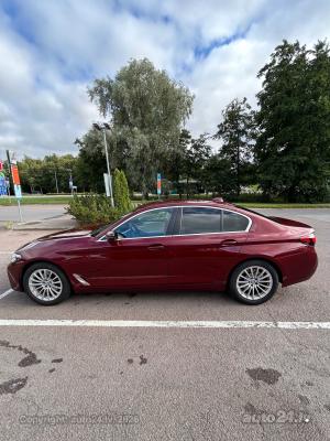 Red BMW 5 Series 2021 in Tallinn, with an engine capacity of 2.00 L and mileage of 173 thousand km for 26900 €, photo 3 on AUTOMOTO.COM.LV