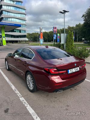 Red BMW 5 Series 2021 in Tallinn, with an engine capacity of 2.00 L and mileage of 173 thousand km for 26900 €, photo 4 on AUTOMOTO.COM.LV