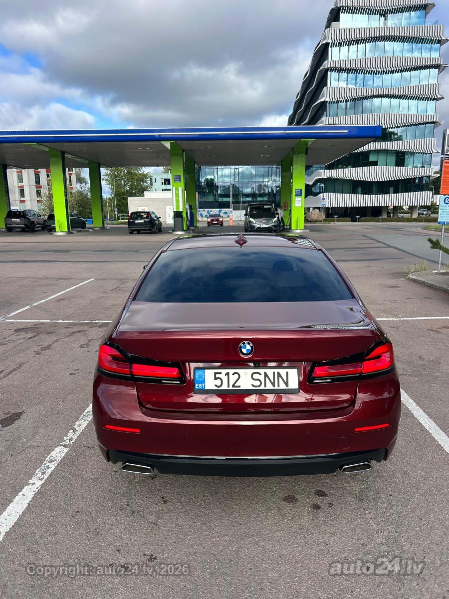 Red BMW 5 Series 2021 in Tallinn, with an engine capacity of 2.00 L and mileage of 173 thousand km for 26900 €, photo 5 on AUTOMOTO.COM.LV
