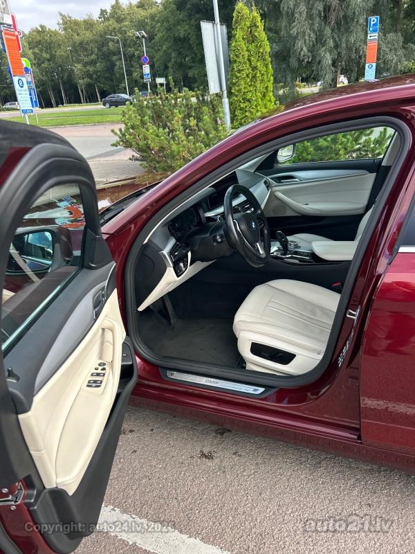 Sarkans BMW 5 Series 2021 Tallina, ar dzinēja tilpumu 2.00 L un nobraukumu 173 tūkst. km par 26900 €, foto 10 vietnē AUTOMOTO.COM.LV
