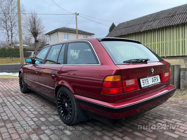 Красный БМВ 5 Серия 1992 в Элва, объемом двигателя 2.00 л и пробегом 218 тыс. км за 6500 €, фото 2 на AUTOMOTO.COM.LV