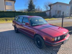 Red BMW 5 Series 1992 in Elva, with an engine capacity of 2.00 L and mileage of 218 thousand km for 6500 €, photo 13 on AUTOMOTO.COM.LV