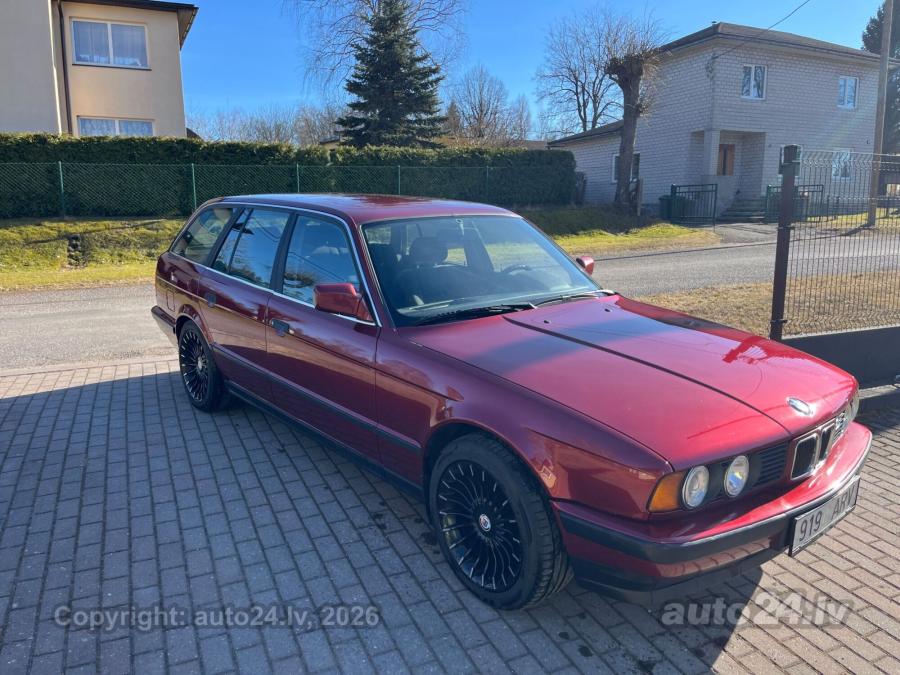Red BMW 5 Series 1992 in Elva, with an engine capacity of 2.00 L and mileage of 218 thousand km for 6500 €, photo 13 on AUTOMOTO.COM.LV