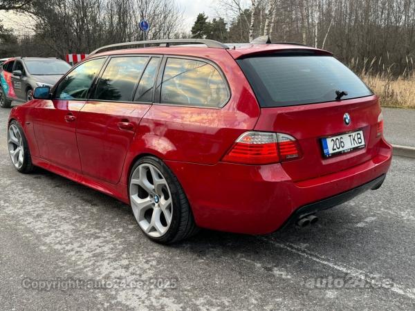 Red BMW 5 Series 2005 in Tallinn, with an engine capacity of 3.00 L and mileage of 422 thousand km for 5500 €, photo 4 on AUTOMOTO.COM.LV