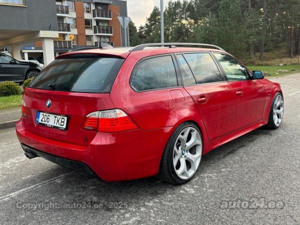 Red BMW 5 Series 2005 in Tallinn, with an engine capacity of 3.00 L and mileage of 422 thousand km for 5500 €, photo 6 on AUTOMOTO.COM.LV
