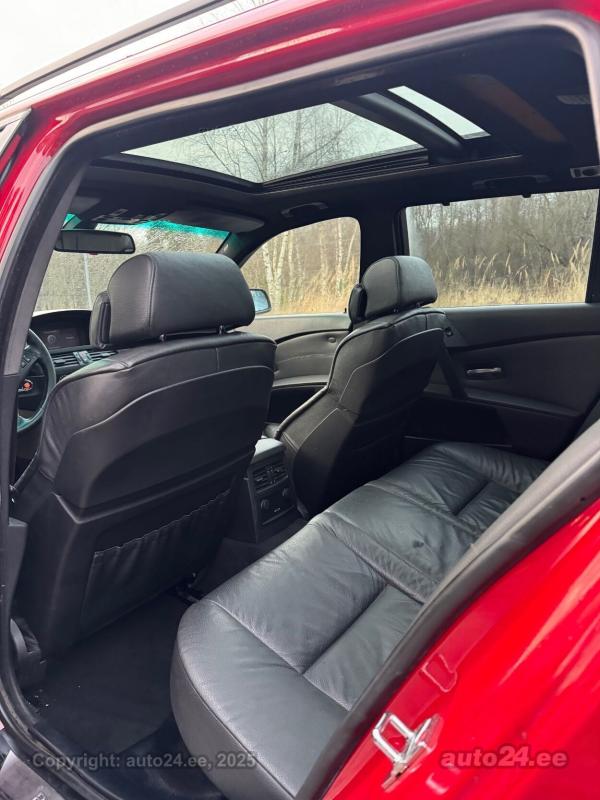 Sarkans BMW 5 Series 2005 Tallina, ar dzinēja tilpumu 3.00 L un nobraukumu 422 tūkst. km par 5500 €, foto 11 vietnē AUTOMOTO.COM.LV