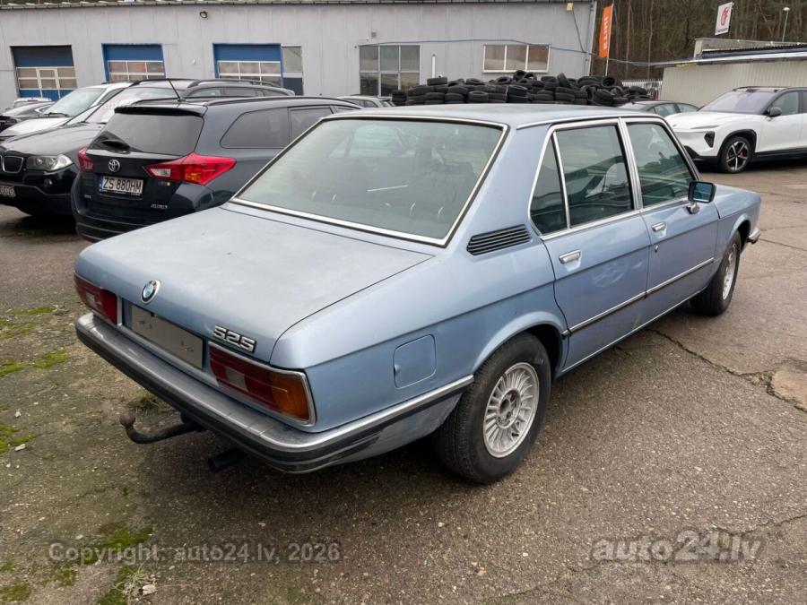 BMW 5 Series 1977 Tallina, ar dzinēja tilpumu 2.50 L un nobraukumu 0 tūkst. km par 4600 €, foto 5 vietnē AUTOMOTO.COM.LV