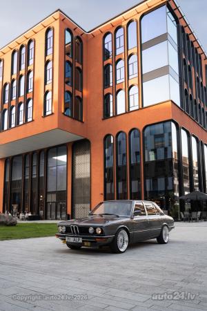 BMW 5 Series 1980 Tallina, ar dzinēja tilpumu 3.40 L un nobraukumu 15 tūkst. km par 16000 €, foto 7 vietnē AUTOMOTO.COM.LV