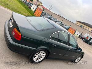 BMW 5 Series 2001 in Narva, with an engine capacity of 2.20 L and mileage of 293 thousand km for 1999 €, photo 15 on AUTOMOTO.COM.LV