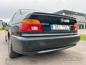 BMW 5 Series 2001 in Narva, with an engine capacity of 2.20 L and mileage of 293 thousand km for 1999 €, photo 17 on AUTOMOTO.COM.LV