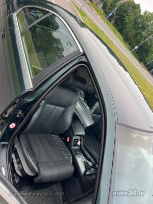 BMW 5 Series 2001 in Narva, with an engine capacity of 2.20 L and mileage of 293 thousand km for 1999 €, photo 23 on AUTOMOTO.COM.LV