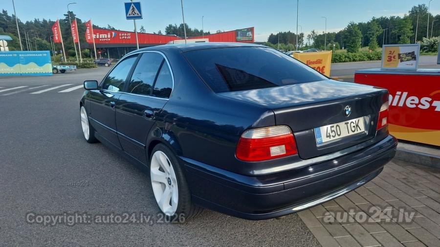 BMW 5 Series 2002 in Tallinn, with an engine capacity of 2.50 L and mileage of 330 thousand km for 3499 €, photo 3 on AUTOMOTO.COM.LV