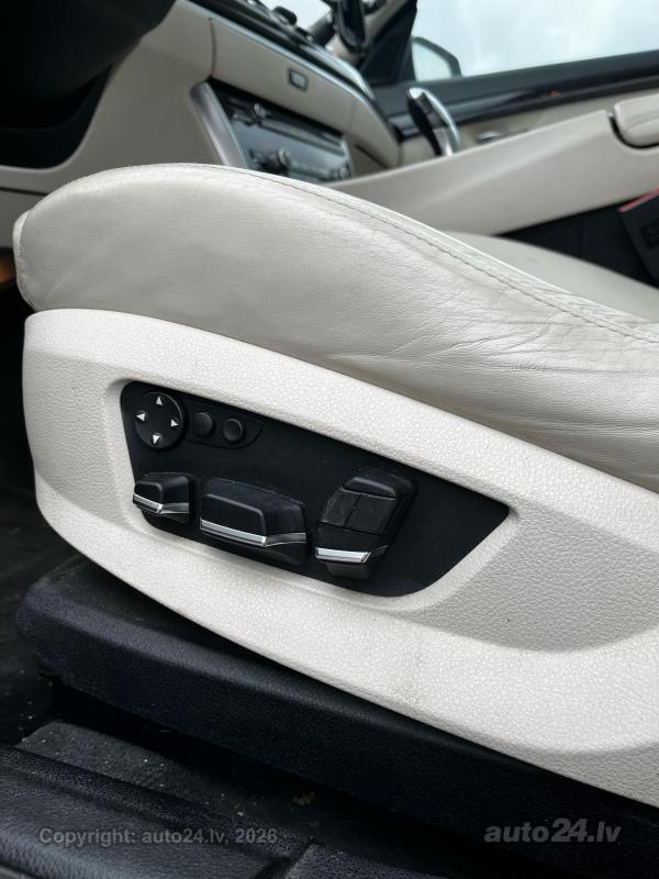 BMW 5 Series 2009 Tallina, ar dzinēja tilpumu 3.00 L un nobraukumu 311 tūkst. km par 9999 €, foto 6 vietnē AUTOMOTO.COM.LV