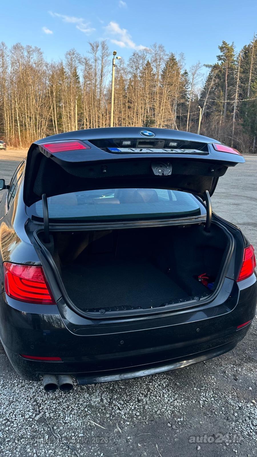 BMW 5 Series 2010 Tallina, ar dzinēja tilpumu 2.00 L un nobraukumu 255 tūkst. km par 9100 €, foto 10 vietnē AUTOMOTO.COM.LV