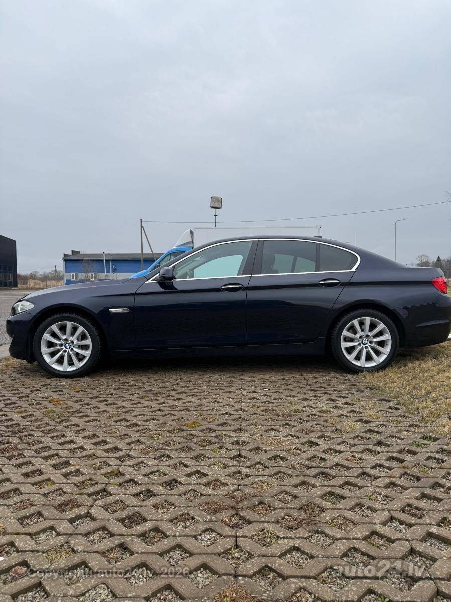 BMW 5 Series 2011 Narva, ar dzinēja tilpumu 3.00 L un nobraukumu 310 tūkst. km par 10500 €, foto 6 vietnē AUTOMOTO.COM.LV