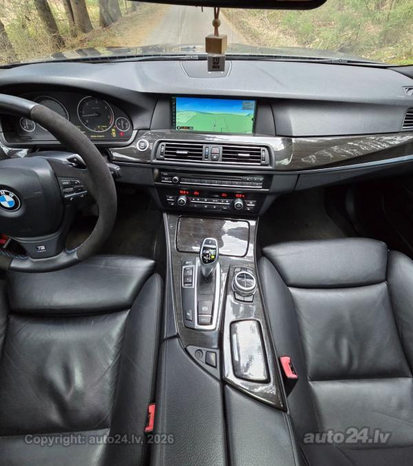 BMW 5 Series 2011 in Tallinn, with an engine capacity of 3.00 L and mileage of 305 thousand km for 12100 €, photo 9 on AUTOMOTO.COM.LV