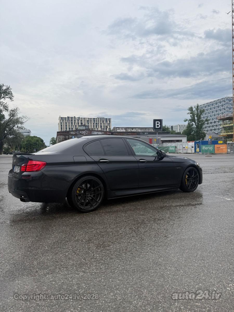 BMW 5 Series 2011 Tallina, ar dzinēja tilpumu 3.00 L un nobraukumu 328 tūkst. km par 11500 €, foto 4 vietnē AUTOMOTO.COM.LV
