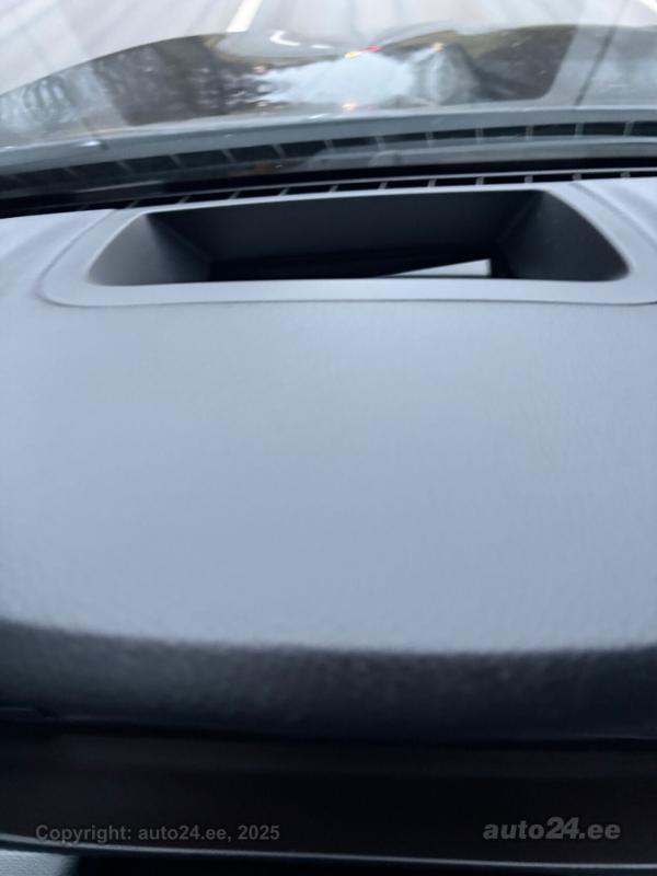 BMW 5 Series 2012 Viljandi, ar dzinēja tilpumu 3.00 L un nobraukumu 291 tūkst. km par 10995 €, foto 11 vietnē AUTOMOTO.COM.LV