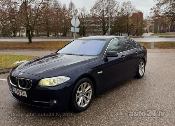BMW 5 Series 2012 Tallina, ar dzinēja tilpumu 3.00 L un nobraukumu 275 tūkst. km par 14000 €, foto 1 vietnē AUTOMOTO.COM.LV