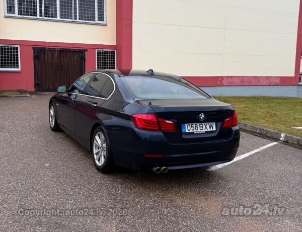 BMW 5 Series 2012 Tallina, ar dzinēja tilpumu 3.00 L un nobraukumu 275 tūkst. km par 14000 €, foto 4 vietnē AUTOMOTO.COM.LV