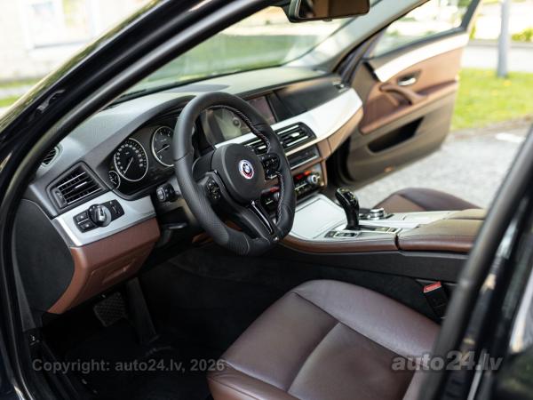 BMW 5 Series 2012 in Tallinn, with an engine capacity of 3.00 L and mileage of 309 thousand km for 10999 €, photo 10 on AUTOMOTO.COM.LV