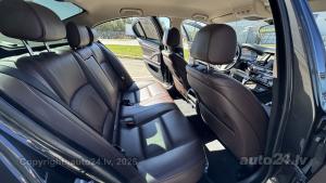 BMW 5 Series 2014 in Tallinn, with an engine capacity of 3.00 L and mileage of 295 thousand km for 14500 €, photo 10 on AUTOMOTO.COM.LV