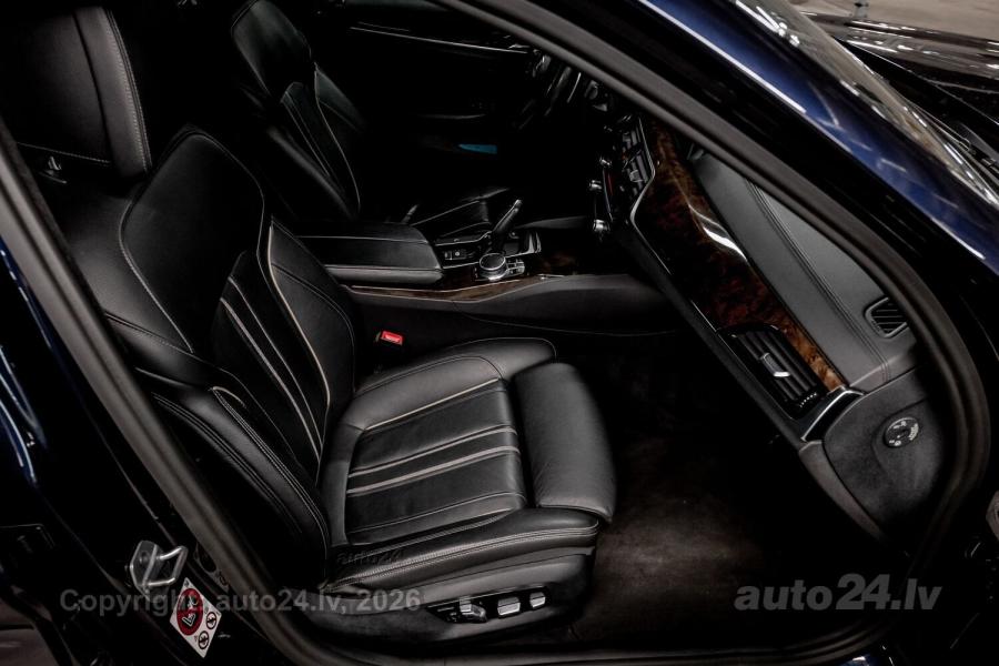 BMW 5 Series 2017 Tallina, ar dzinēja tilpumu 3.00 L un nobraukumu 165 tūkst. km par 26990 €, foto 22 vietnē AUTOMOTO.COM.LV