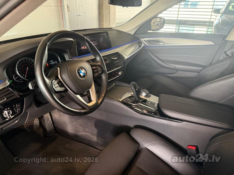BMW 5 Series 2018 in Tallinn, with an engine capacity of 2.00 L and mileage of 118 thousand km for 18900 €, photo 11 on AUTOMOTO.COM.LV