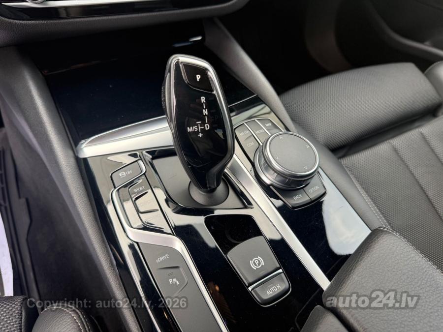 BMW 5 Series 2018 in Tallinn, with an engine capacity of 2.00 L and mileage of 110 thousand km for 18900 €, photo 15 on AUTOMOTO.COM.LV
