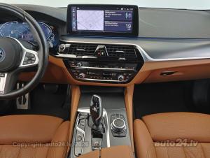 BMW 5 Series 2022 in Tallinn, with an engine capacity of 2.00 L and mileage of 134 thousand km for 32900 €, photo 15 on AUTOMOTO.COM.LV