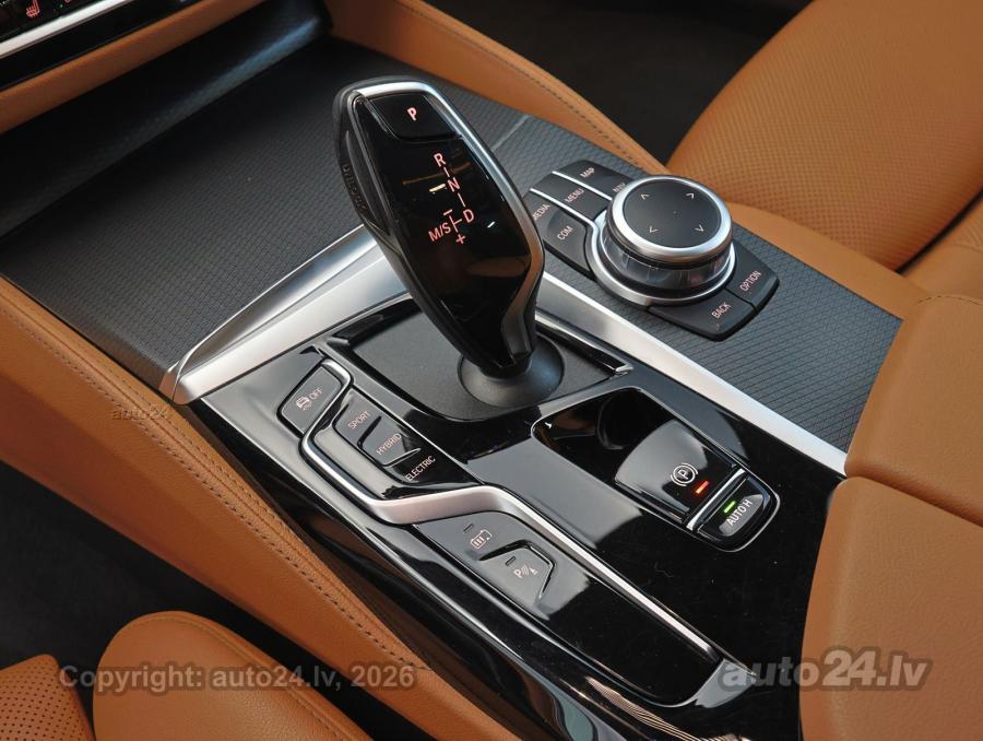 BMW 5 Series 2022 in Tallinn, with an engine capacity of 2.00 L and mileage of 134 thousand km for 32900 €, photo 16 on AUTOMOTO.COM.LV