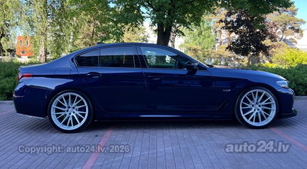 BMW 5 Series 2022 Tallina, ar dzinēja tilpumu 2.00 L un nobraukumu 37 tūkst. km par 39900 €, foto 6 vietnē AUTOMOTO.COM.LV