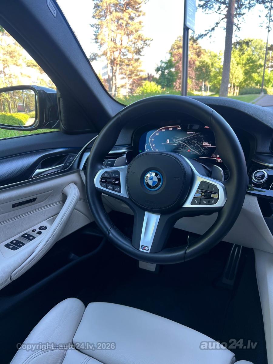 BMW 5 Series 2022 in Tallinn, with an engine capacity of 2.00 L and mileage of 37 thousand km for 39900 €, photo 13 on AUTOMOTO.COM.LV