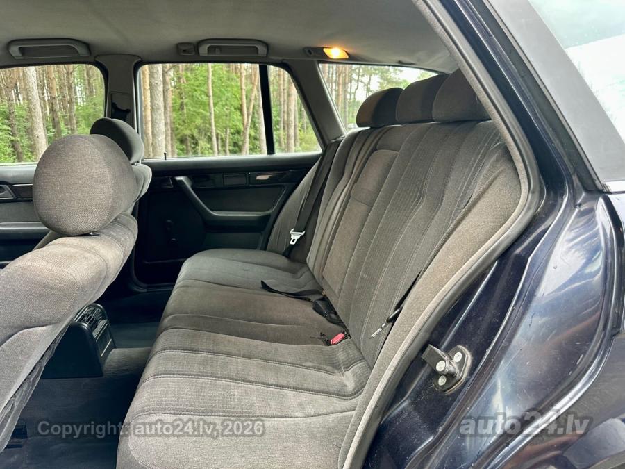 BMW 5 Series 1996 in Tallinn, with an engine capacity of 2.50 L and mileage of 331 thousand km for 3500 €, photo 8 on AUTOMOTO.COM.LV