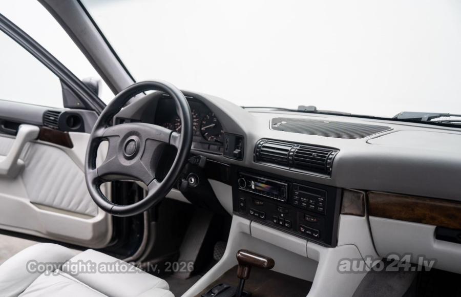 BMW 5 Series 1996 in Tallinn, with an engine capacity of 4.00 L and mileage of 314 thousand km for 10999 €, photo 14 on AUTOMOTO.COM.LV